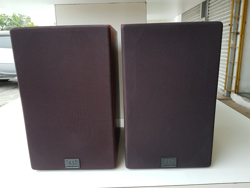 Monitor audio studio 2SE speaker ( Used ) – Sold